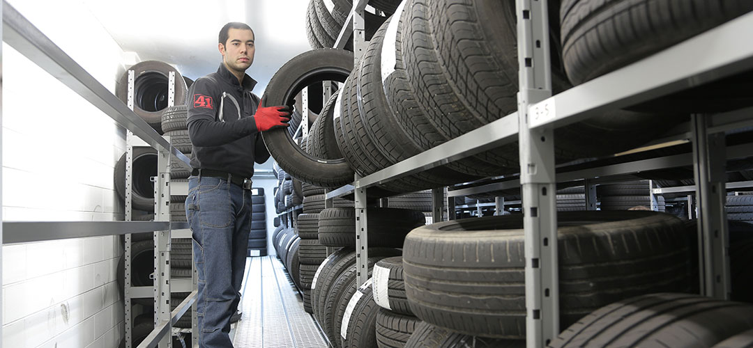 Flat Rates vs. Hourly Rates: Which One Should You Use?